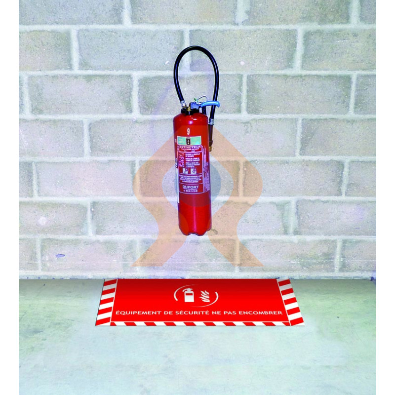 Tapis ultra adhésif au sol pour repérage extincteur